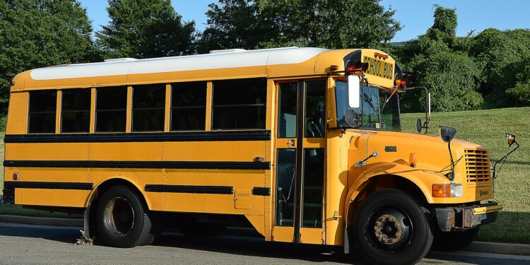 Split verdict in child sex assault trial of Pewaukee school bus driver ...