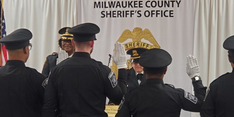 11 new deputies sworn into the Milwaukee County Sheriff's Office - WTMJ
