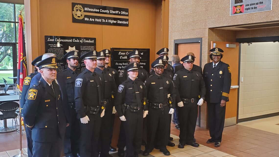 11 new deputies sworn into the Milwaukee County Sheriff's Office - WTMJ