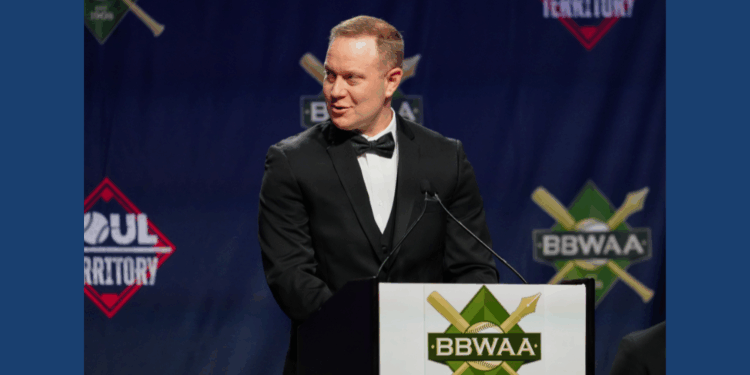 Brewers general manager Matt Arnold voted MLB executive of the year for ...