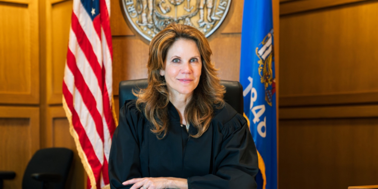 DECISION WISCONSIN: Chris Taylor wins Supreme Court seat - WTMJ
