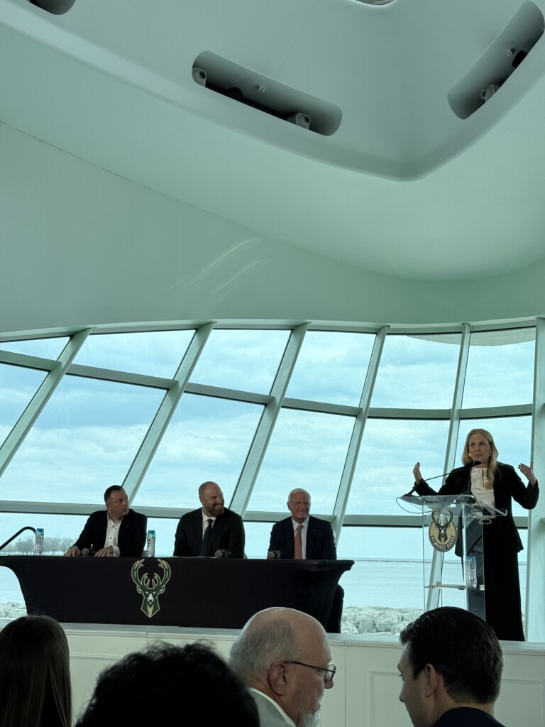 Bucks introduce new head coach Taylor Jenkins at Milwaukee Art Museum ...
