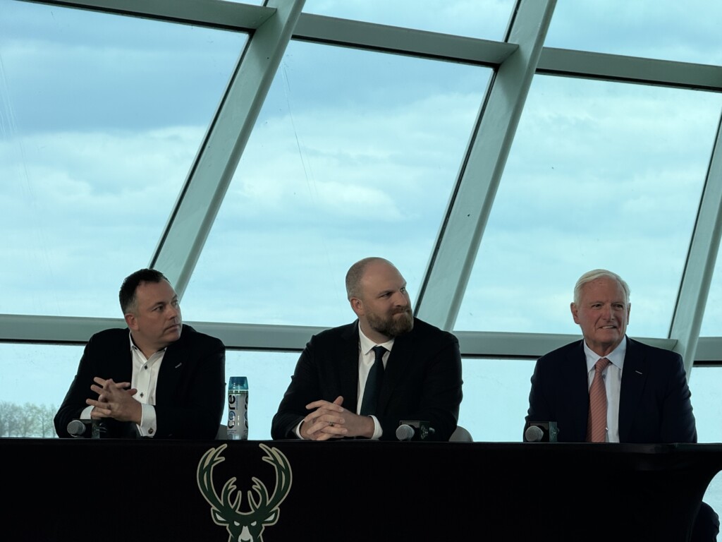 Bucks introduce new head coach Taylor Jenkins at Milwaukee Art Museum ...