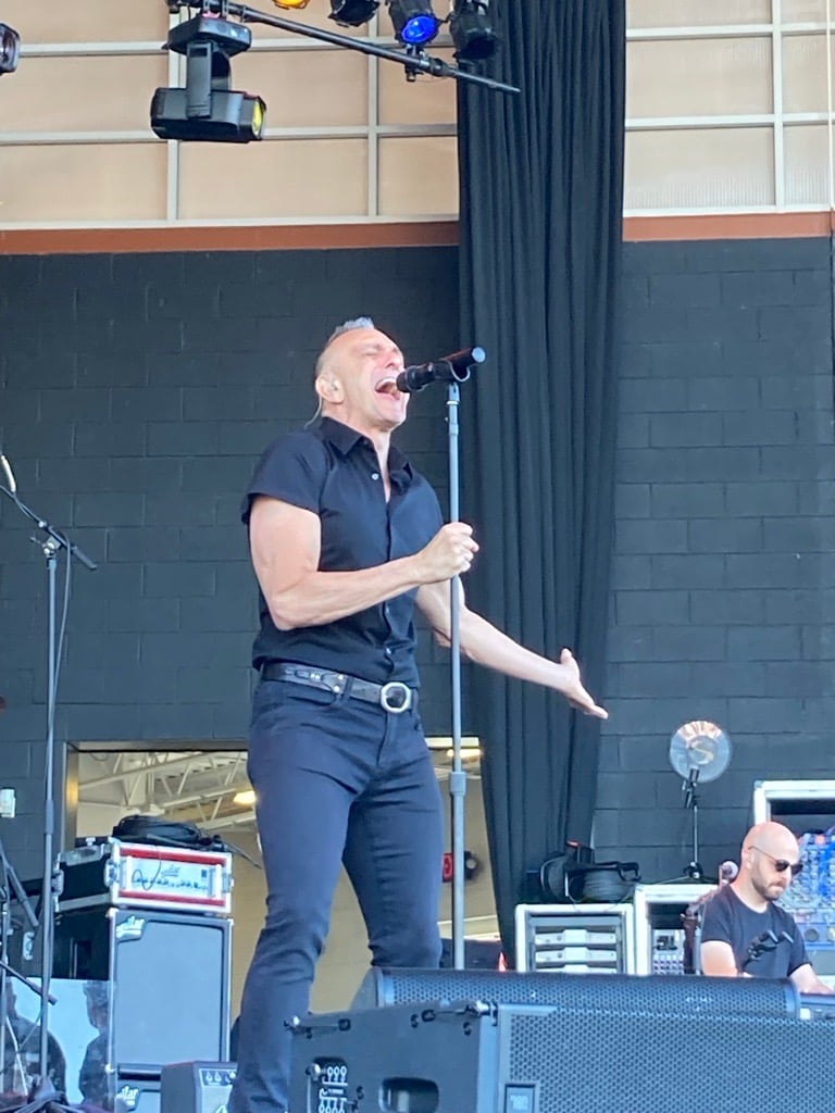 Hank Azaria and the EZ Street Band Summerfest concert review - WTMJ