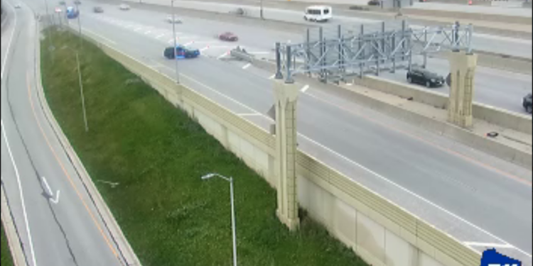 TRAFFIC ALERT: Fatal crash that closed Marquette Interchange ramp now ...